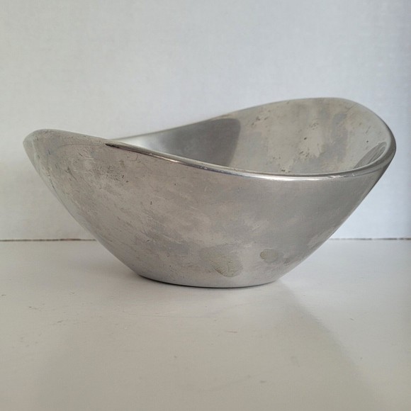 Dining | Vintage Nambe 567 75 Butterfly Bowl Metal Alloy | Poshmark